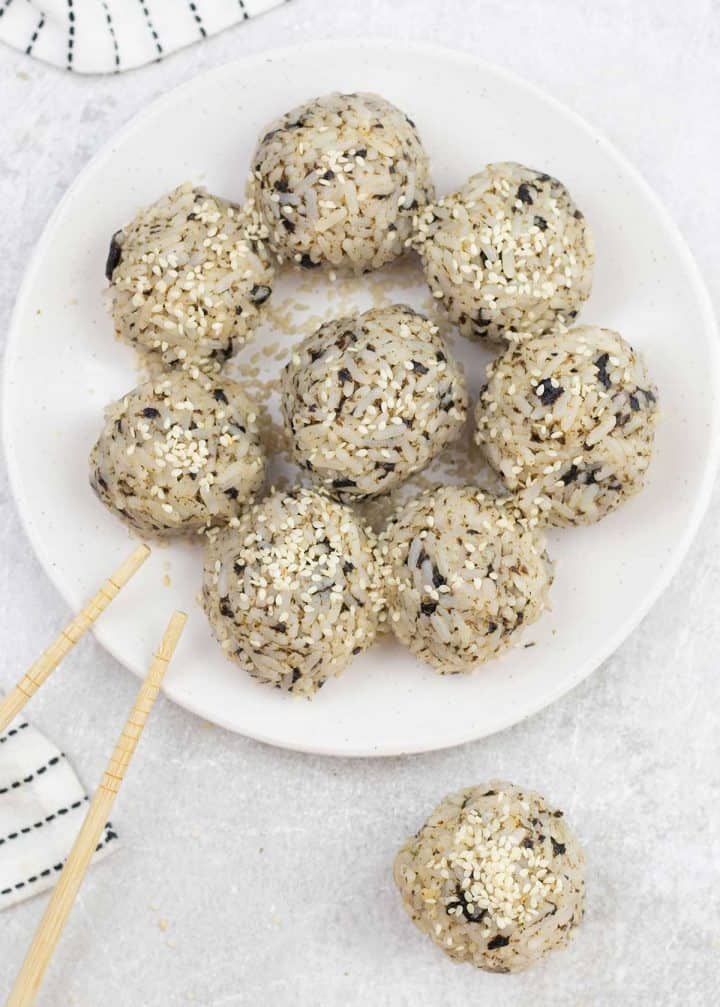 Seaweed Rice Balls - Korean - Healthy Life Trainer