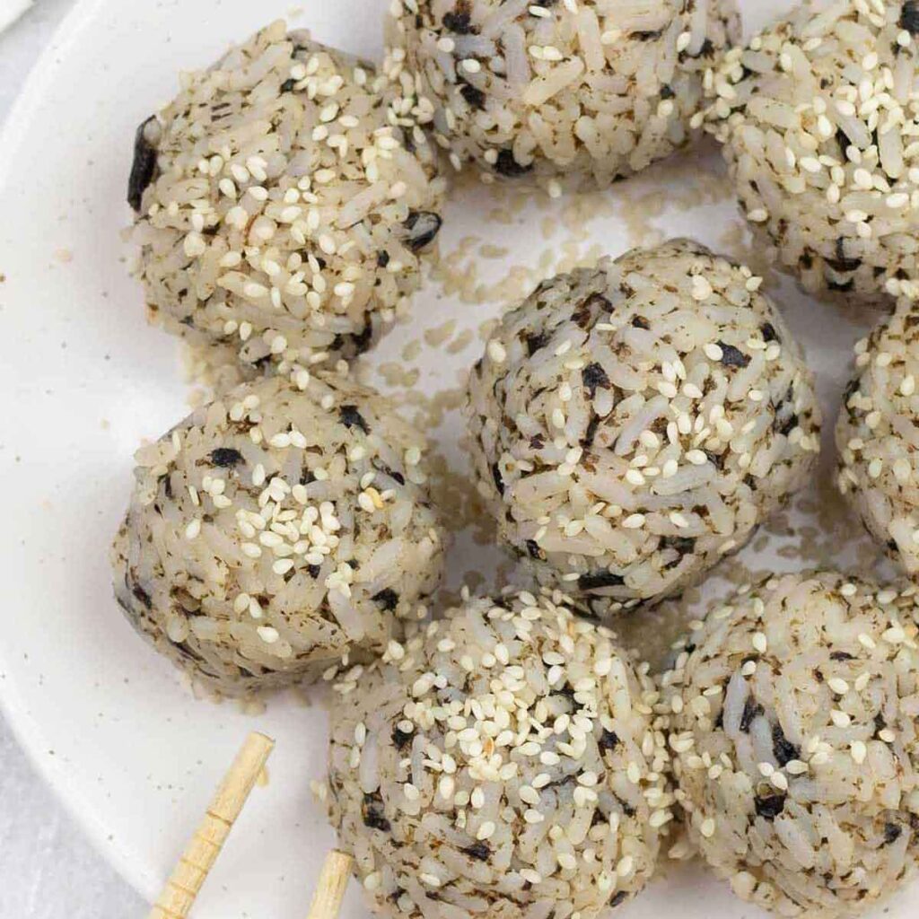 Seaweed Rice Balls - Korean - Healthy Life Trainer