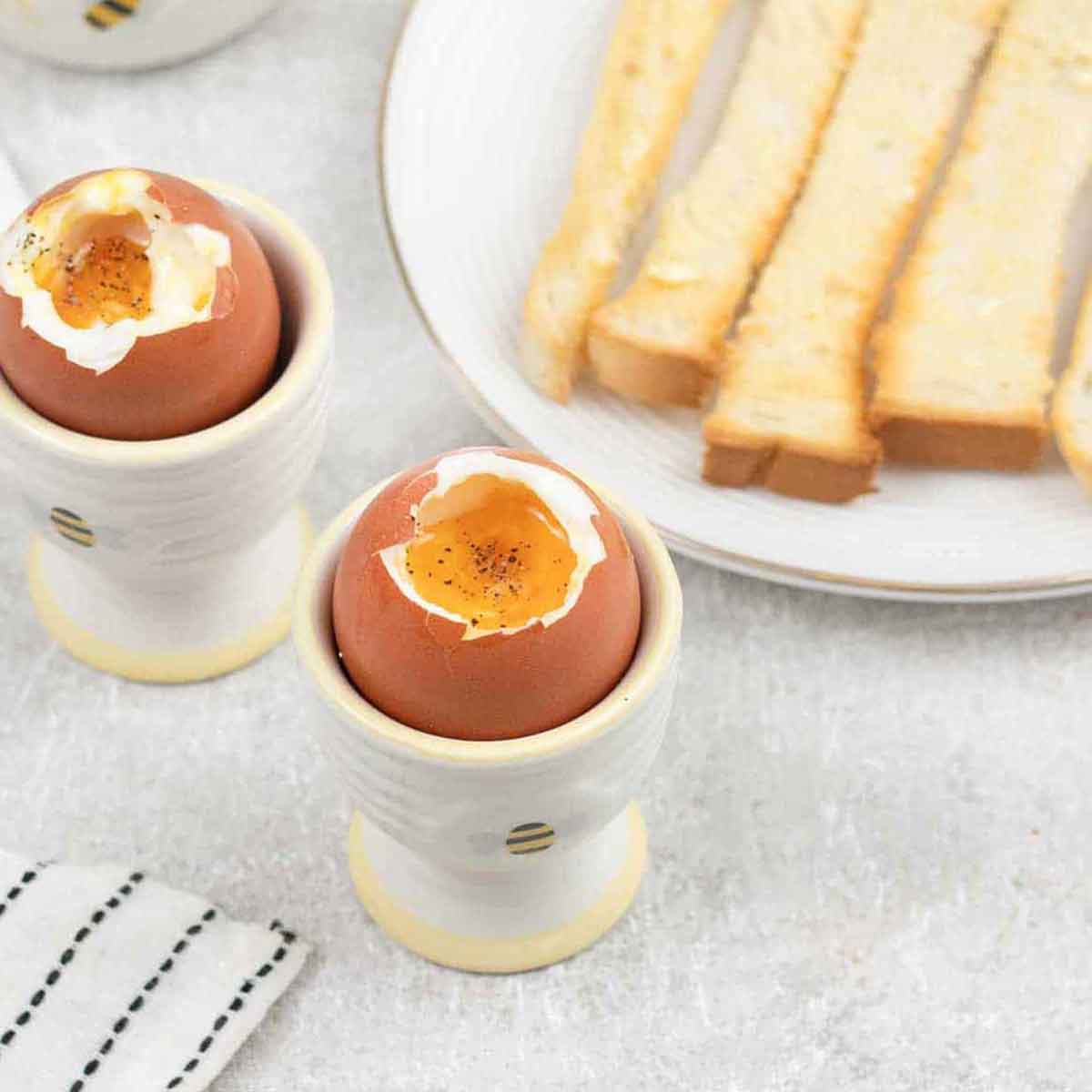Dippy Eggs With Soldiers